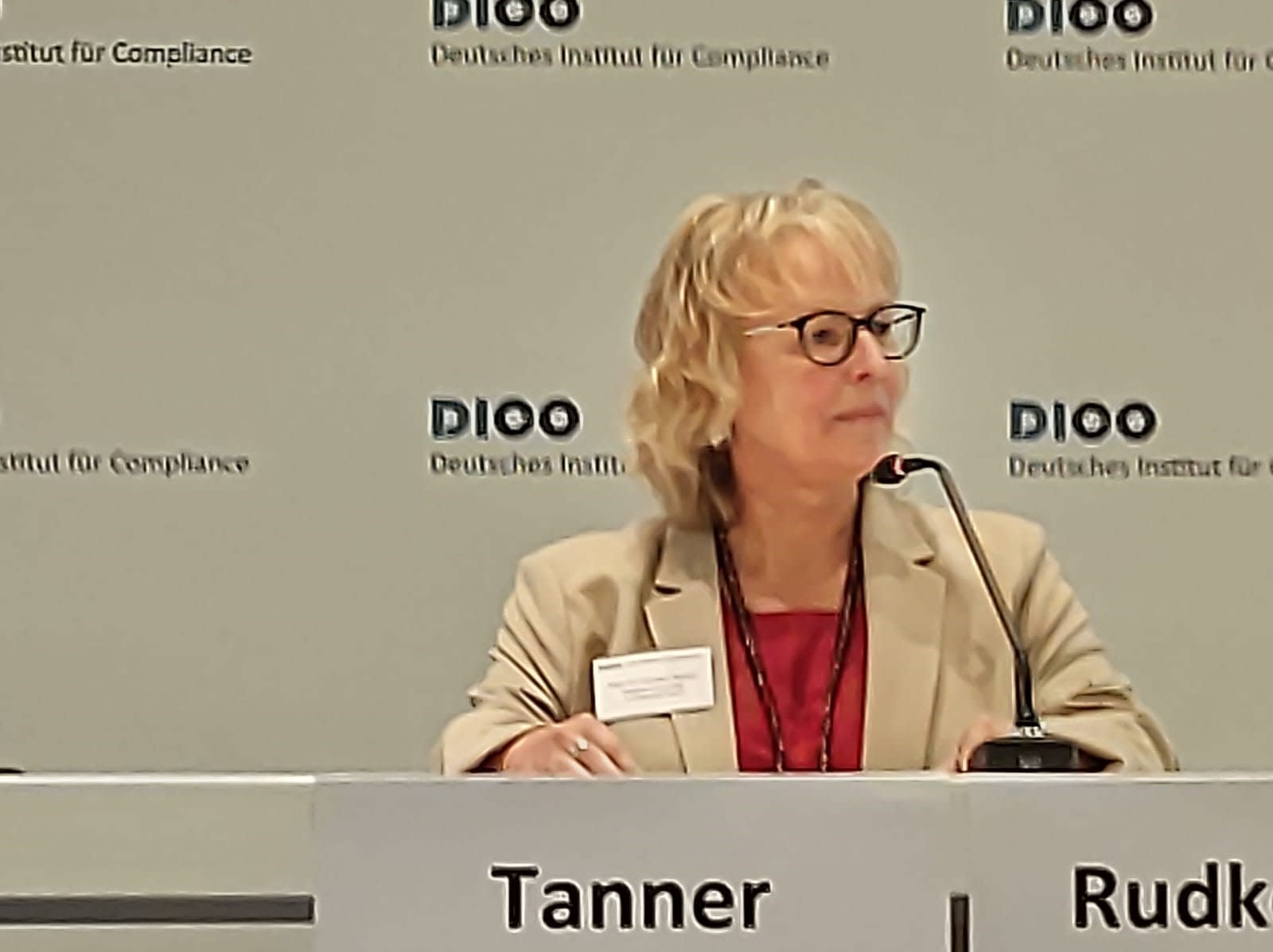 Laudatio von Prof. Dr. Carmen Tanner zur Verleihung des DICO ...